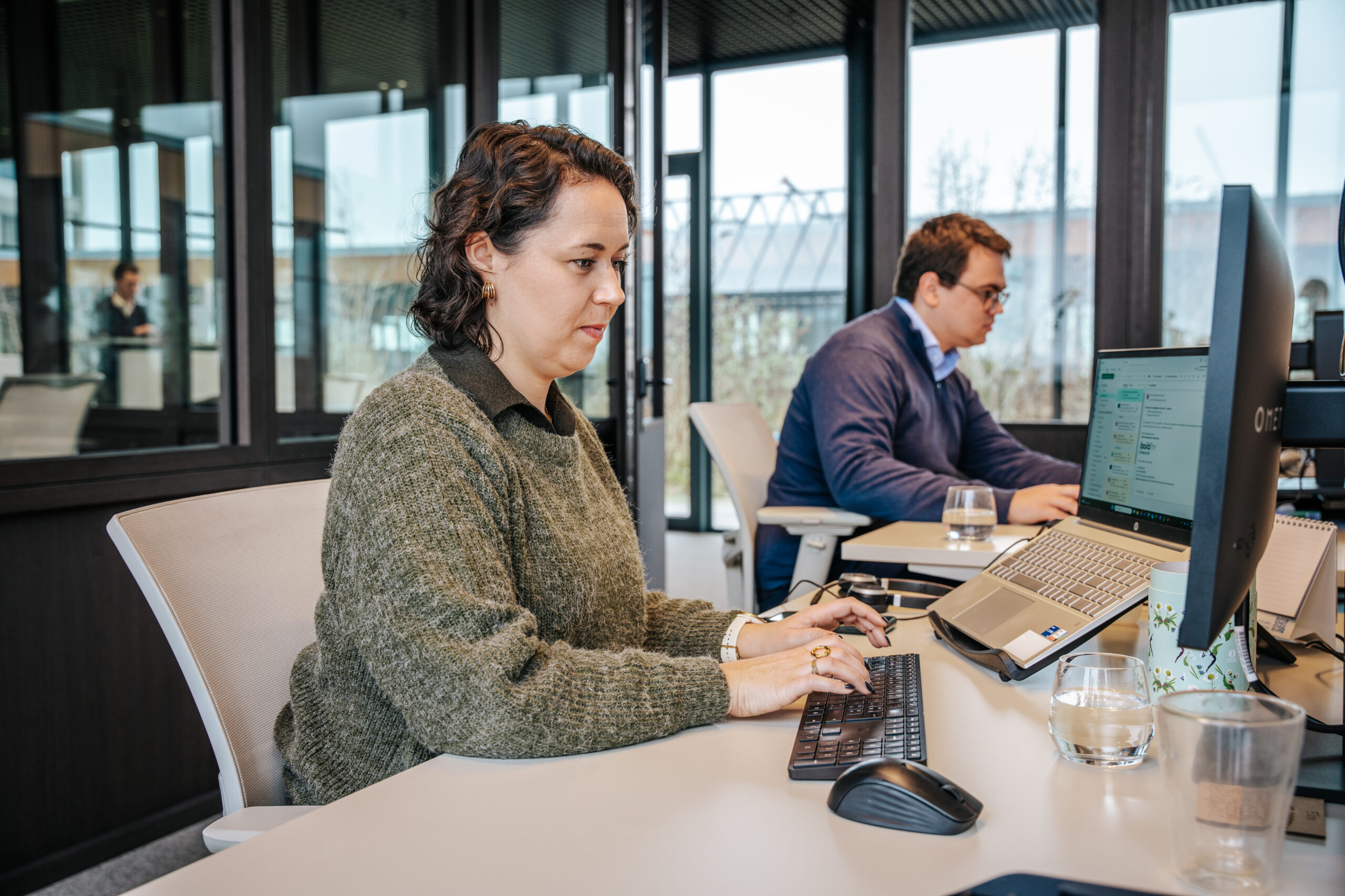 Direct Search vs. traditionele rekrutering: wat werkt het best? - Bold HR